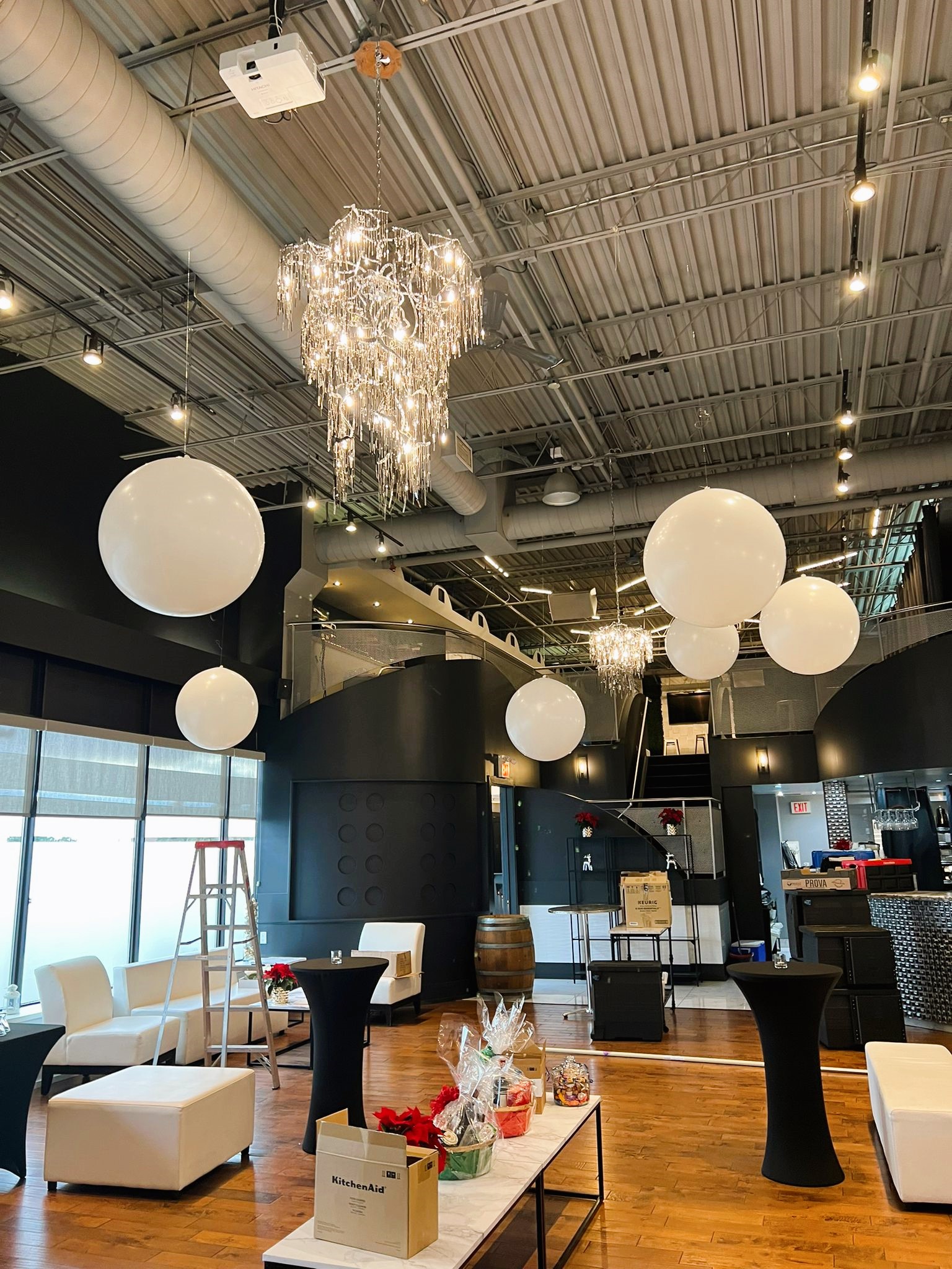Hamilton Balloon Decor Service for School Arts Night